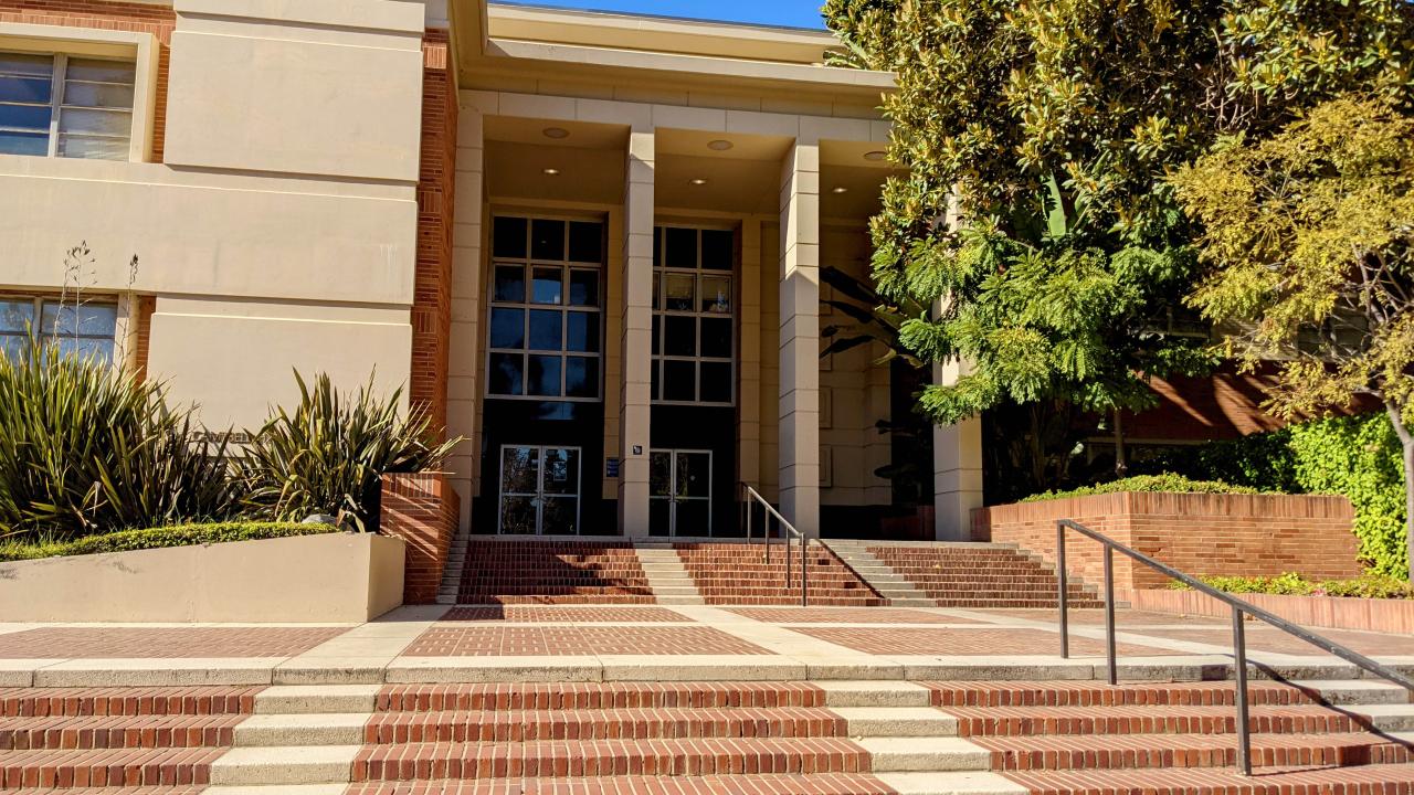 CRU Newsletter | Volume 4 Issue 8 | UCLA Central Resource Unit